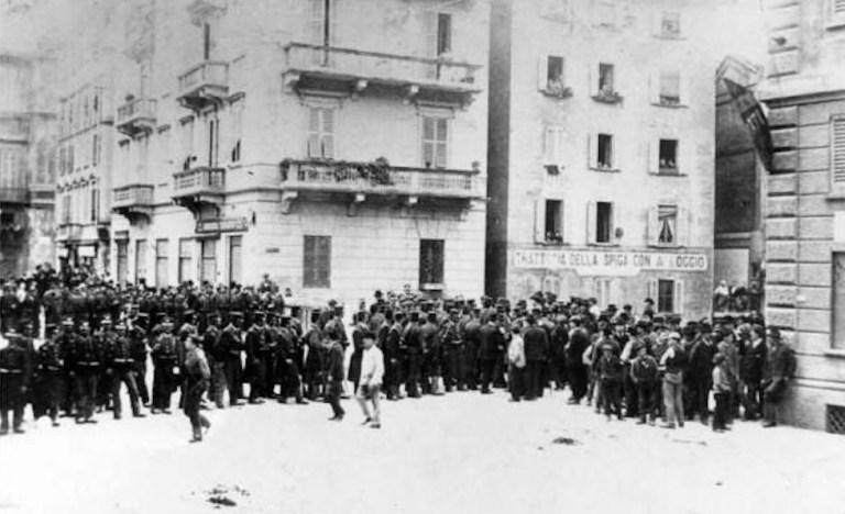 1898: Il calcio a Torino, i morti a Milano – Pallonate in faccia